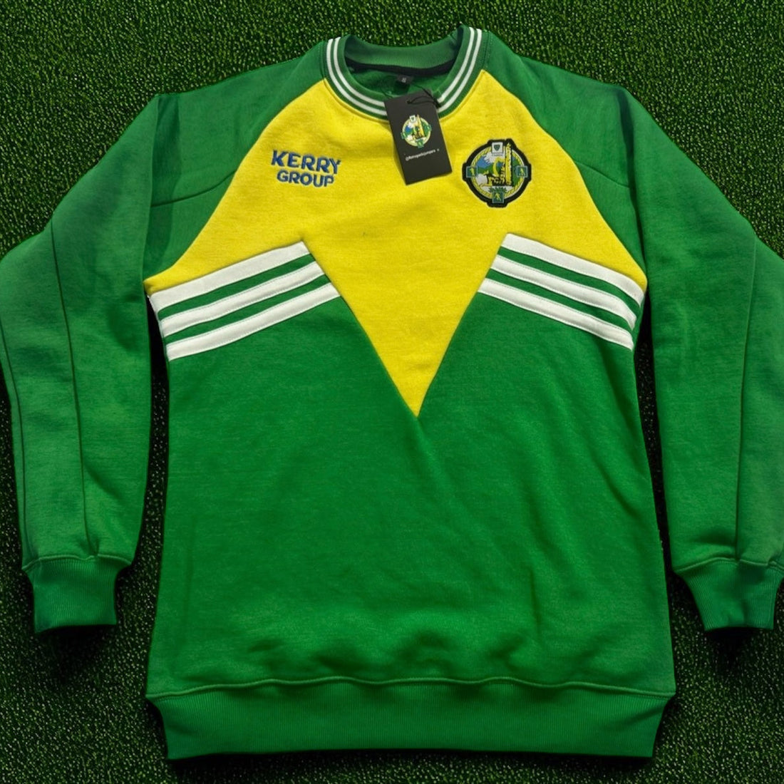 Kerry Retro Jumper – Retro Club Jumpers